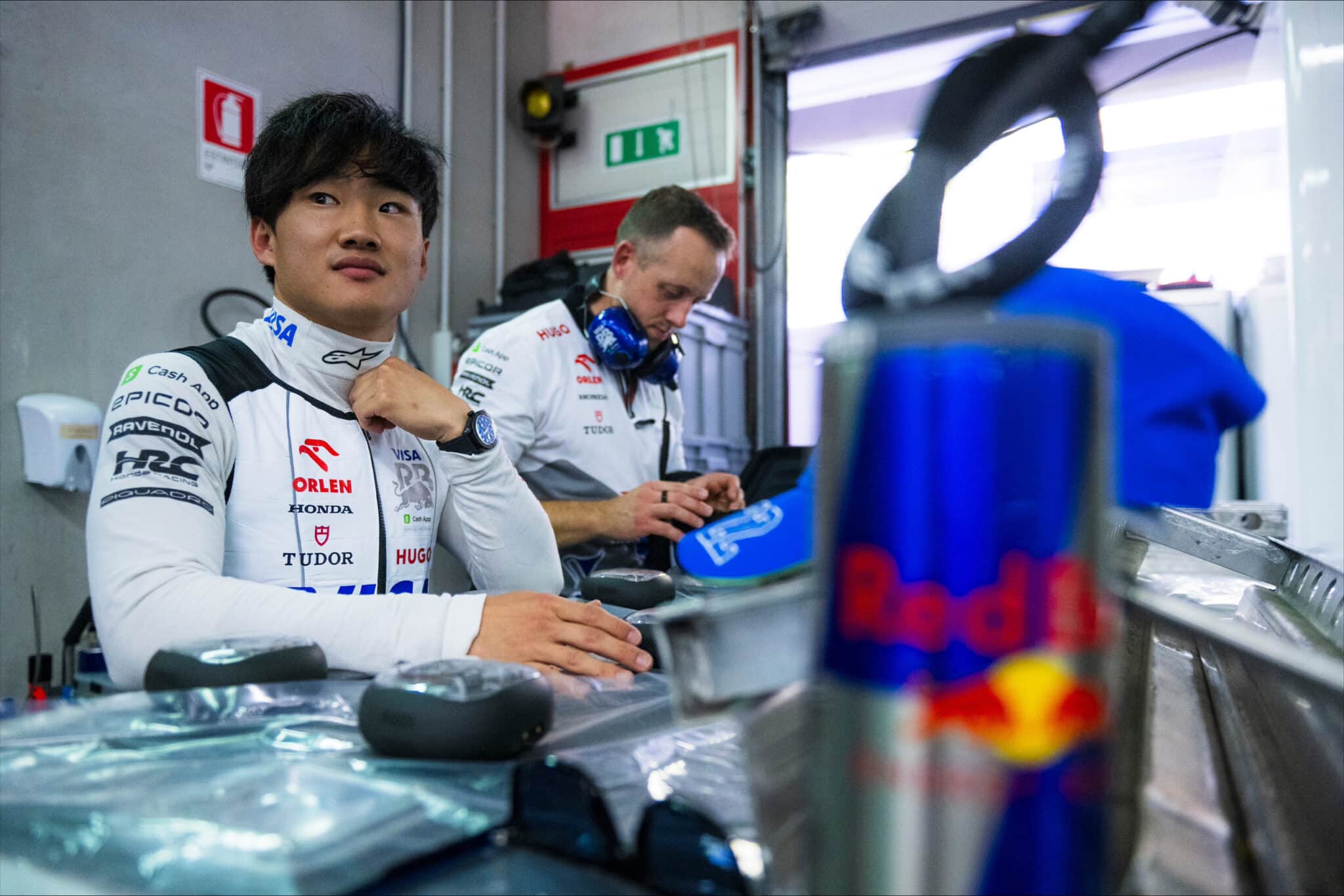 レッドブル解雇に戸惑うローソン、レーシングブルズCEOが明かす - Shiga Sports